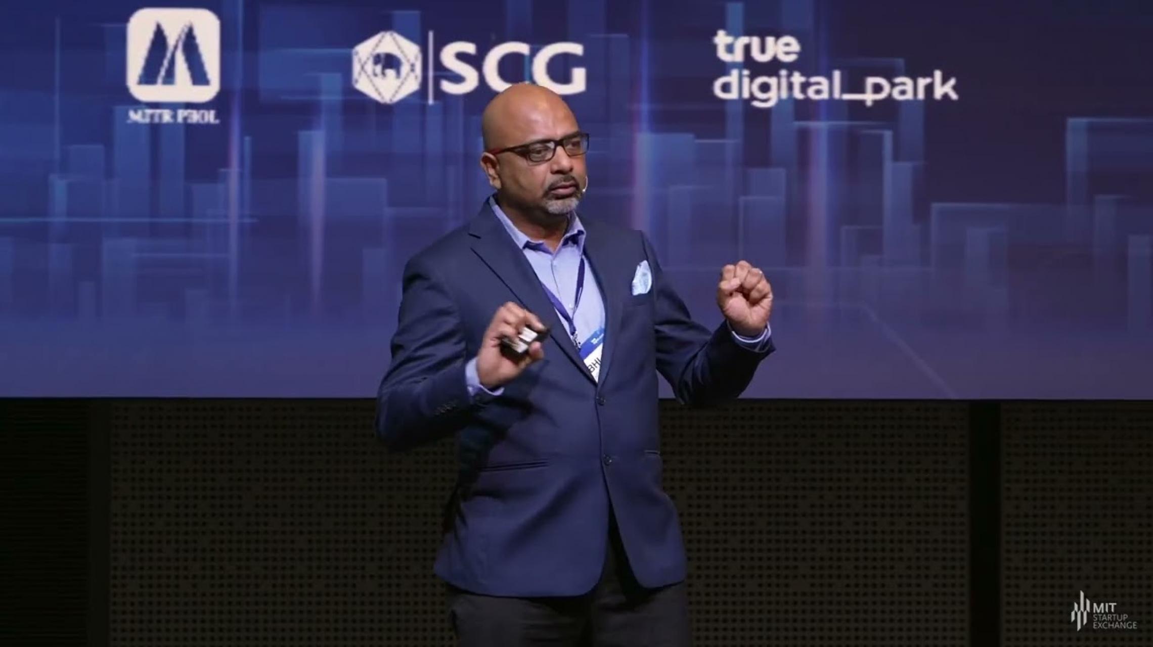 Activate Customer Data with Decision Intelligence: iCustomer | ILP